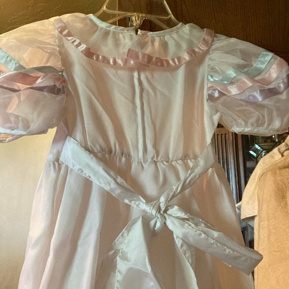 ROBYN SUE | Dresses | Robyn Sue Presents Pretty Dress With Lace Trim ...